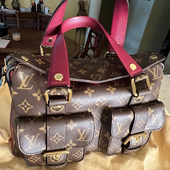 Louis Vuitton | Bags | Louis Vuitton Authentic Manhattan Monogram ...